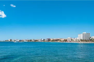 Vakantie Ibiza | de Jong Intra Vakanties